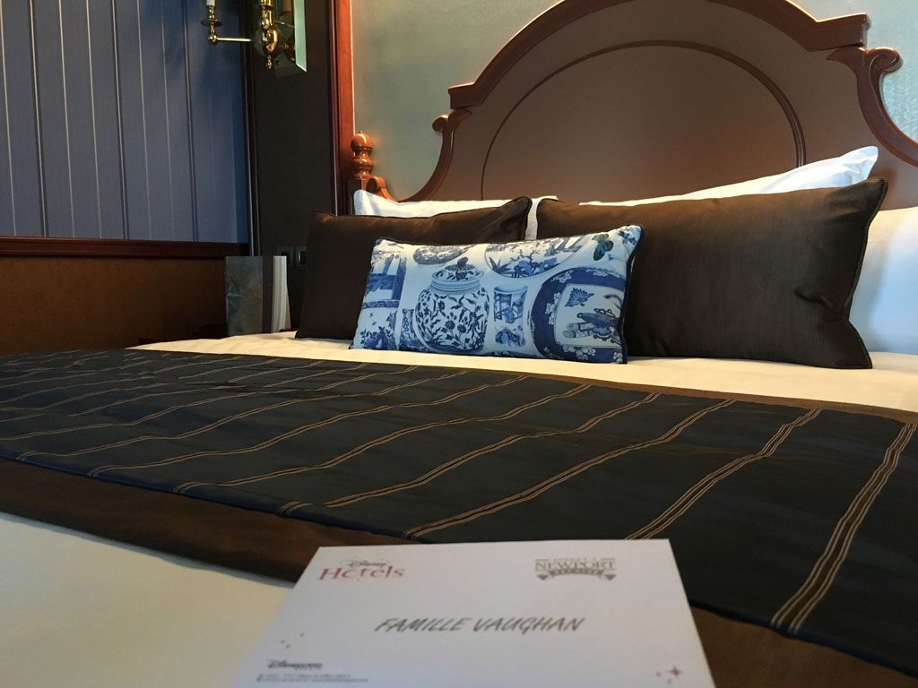 Compass Club Experience at Disney's Newport Bay Club Hotel - Review ...