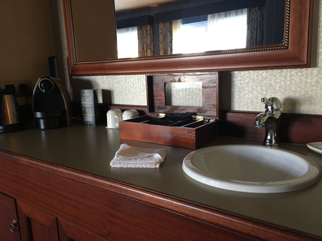 Compass Club Experience at Disney's Newport Bay Club Hotel - Review ...