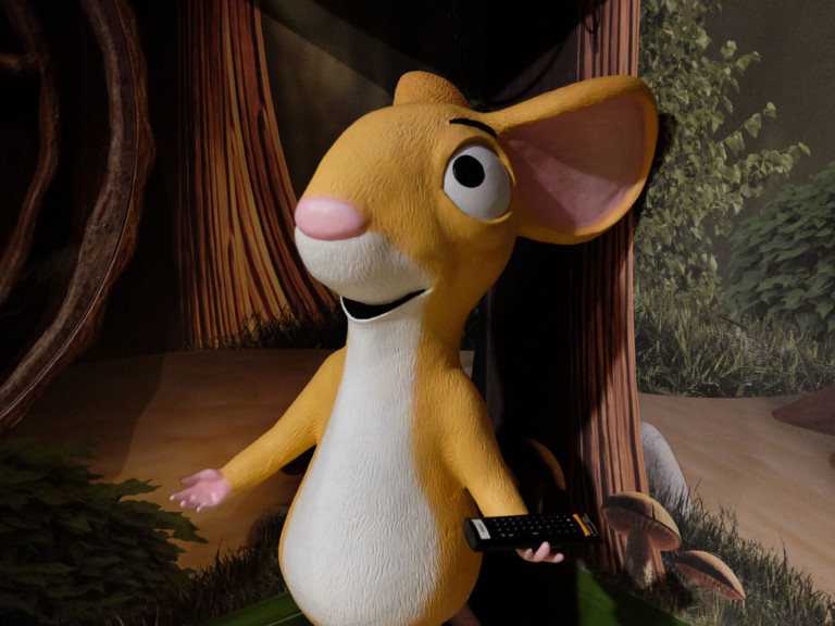 Our stay in the Gruffalo themed rooms at Chessington – You need to ...