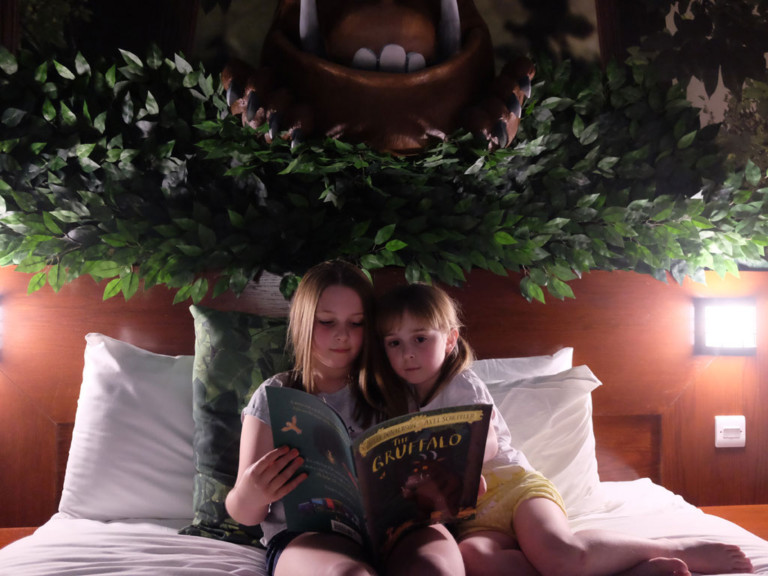 Our stay in the Gruffalo themed rooms at Chessington – You need to ...