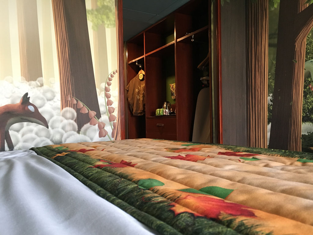 Our stay in the Gruffalo themed rooms at Chessington – You need to ...