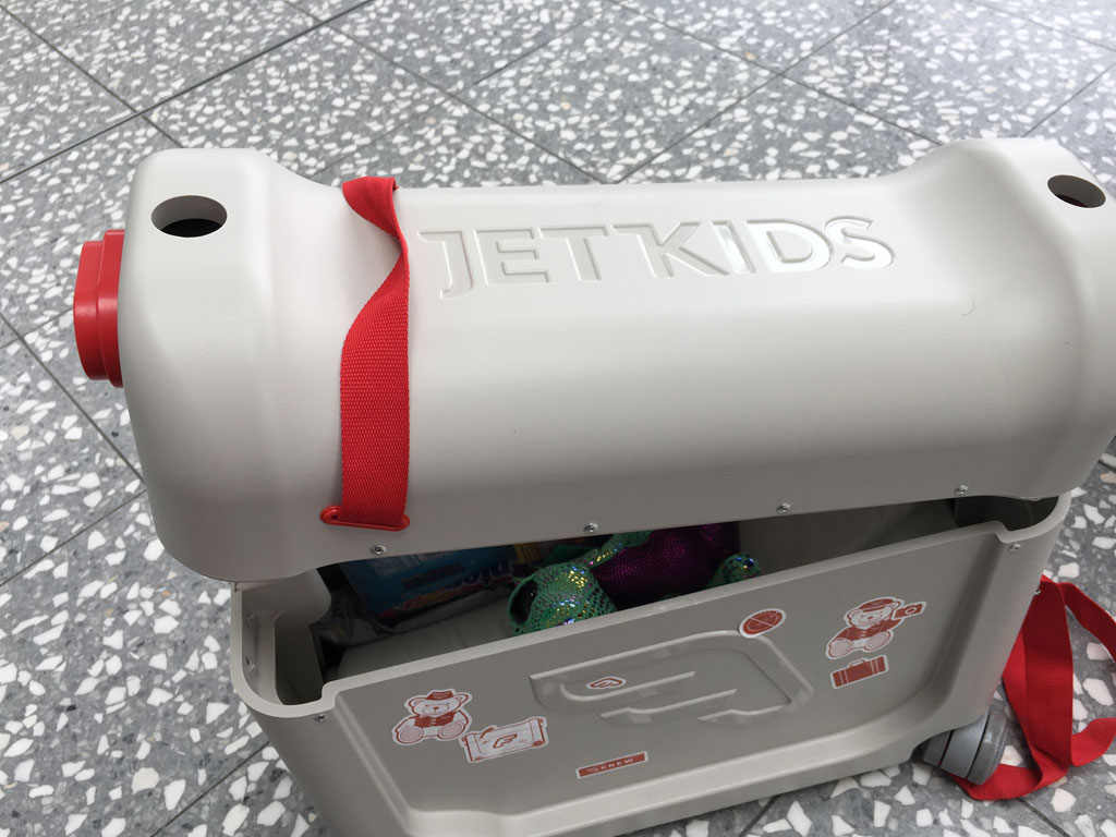 JetKids BedBox Review - First class flying for kids – You need to visit ...