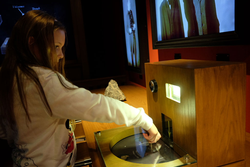 Visiting Our Dynamic Earth Edinburgh with kids – You need to visit ...