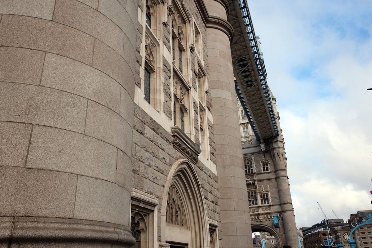 Glass Floor Walkway at the Tower Bridge Exhibition London – You need to ...