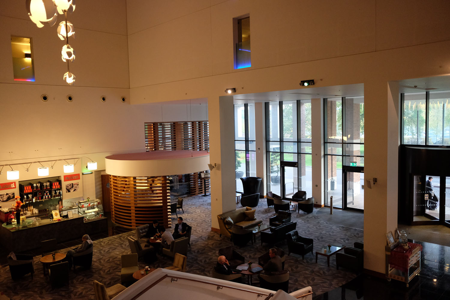 Hilton London Heathrow Airport Terminal 5 Review - Family friendly ...