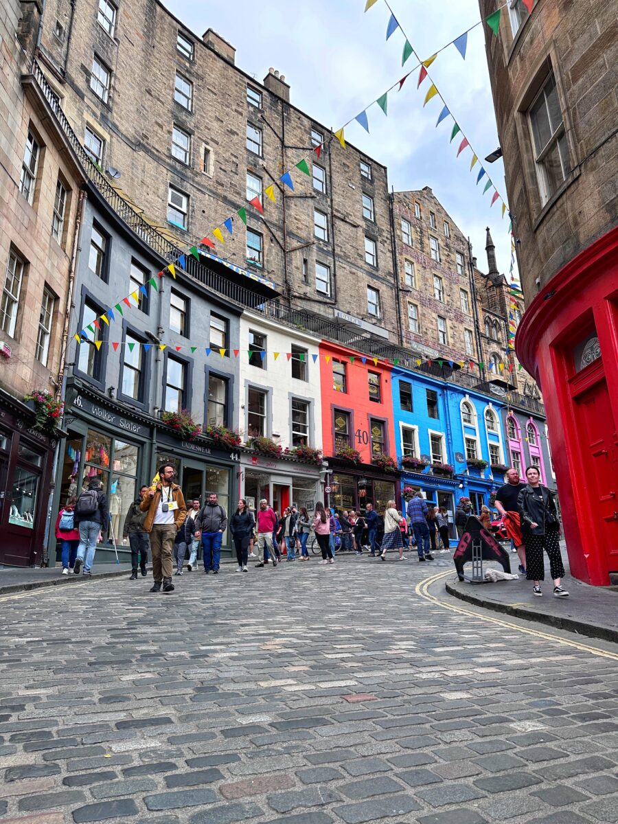 A local's guide to visiting Edinburgh - 25+ things to see and do in ...